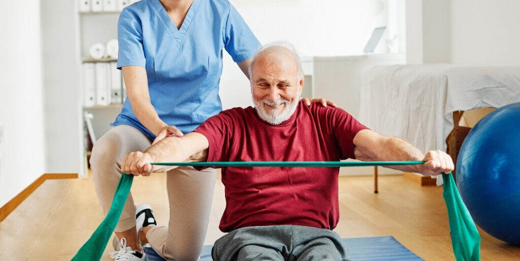 How Physical Therapy Helps Seniors Stay Independent